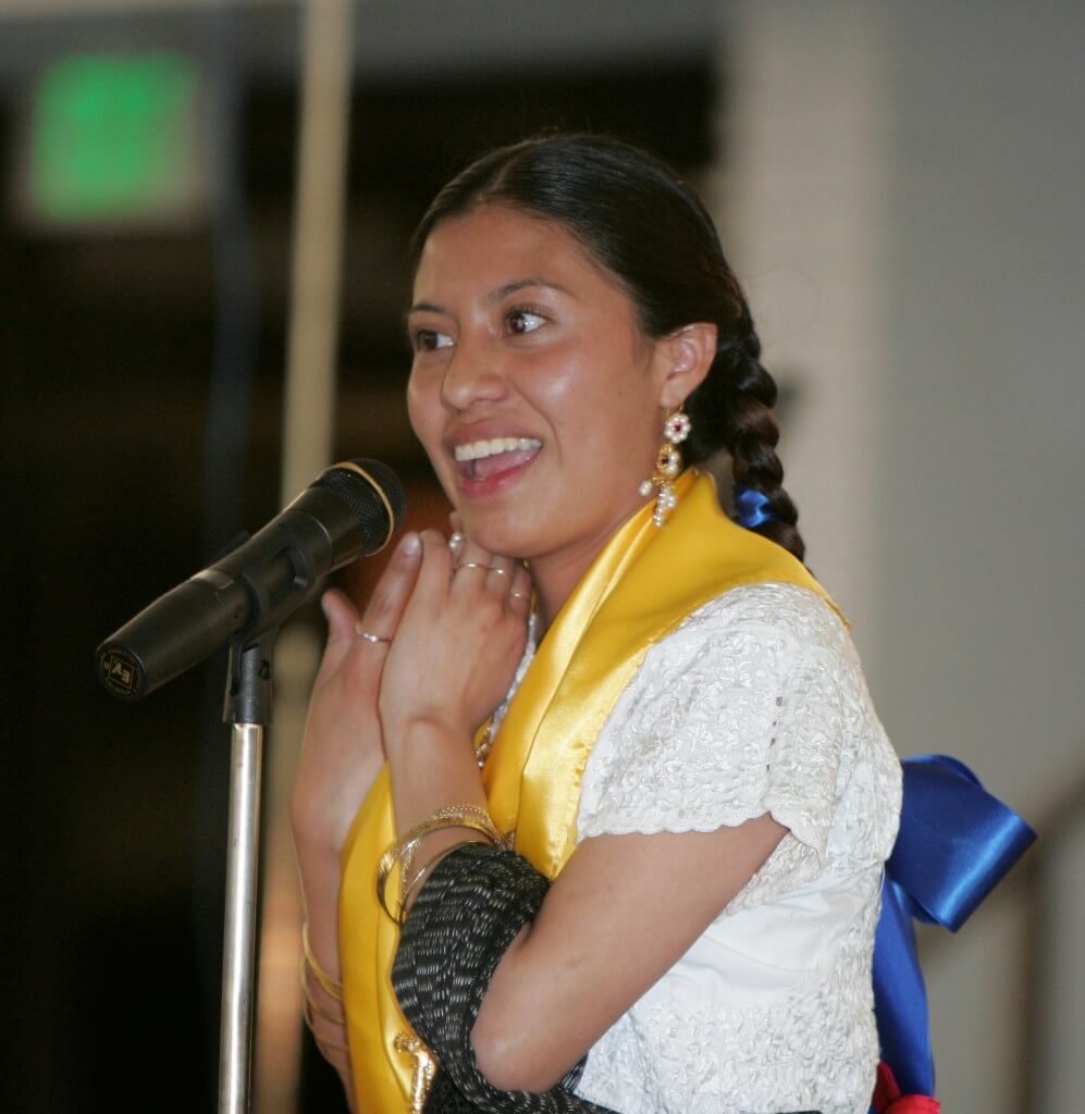 Maestra Spotlight - Jenny Robles - Danzantes Unidos®